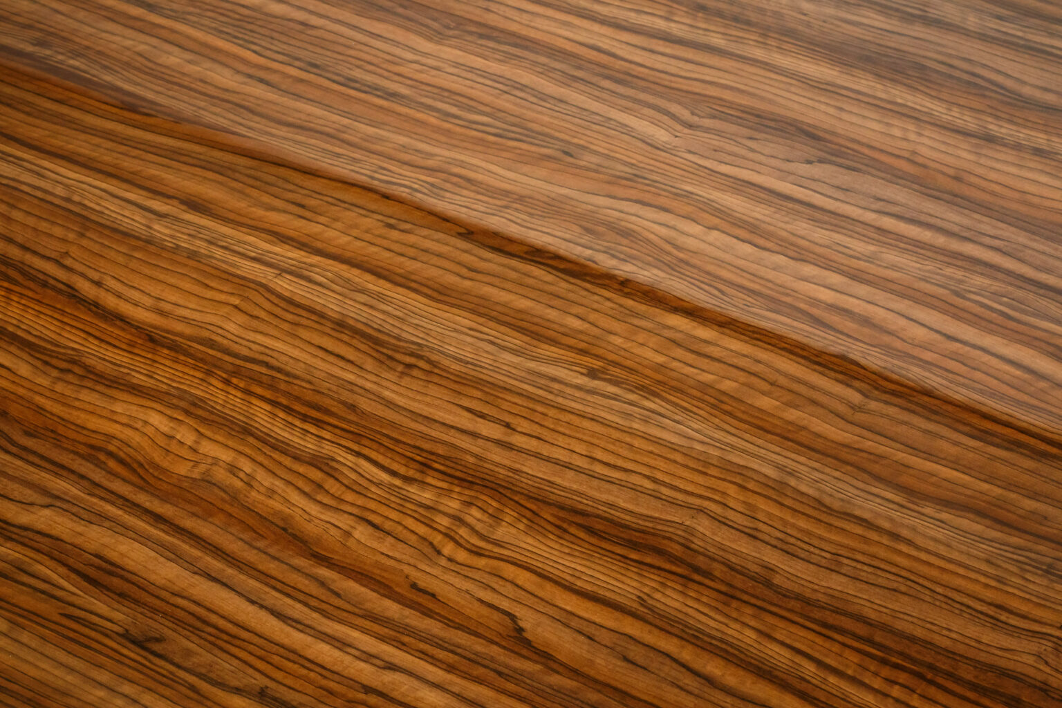 Radian Finishes - Quality Custom Cabinetry